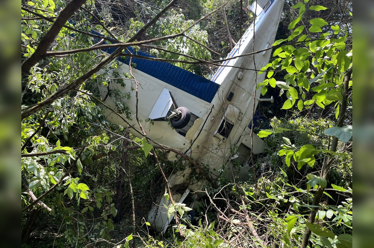 Three Hospitalized After Beechcraft Bonanza A36 Crash Near MTSU in