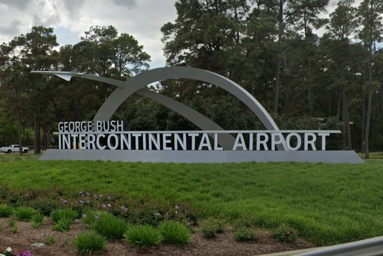Thunderstorms Trigger Ground Stop at Houston's Bush Intercontinental