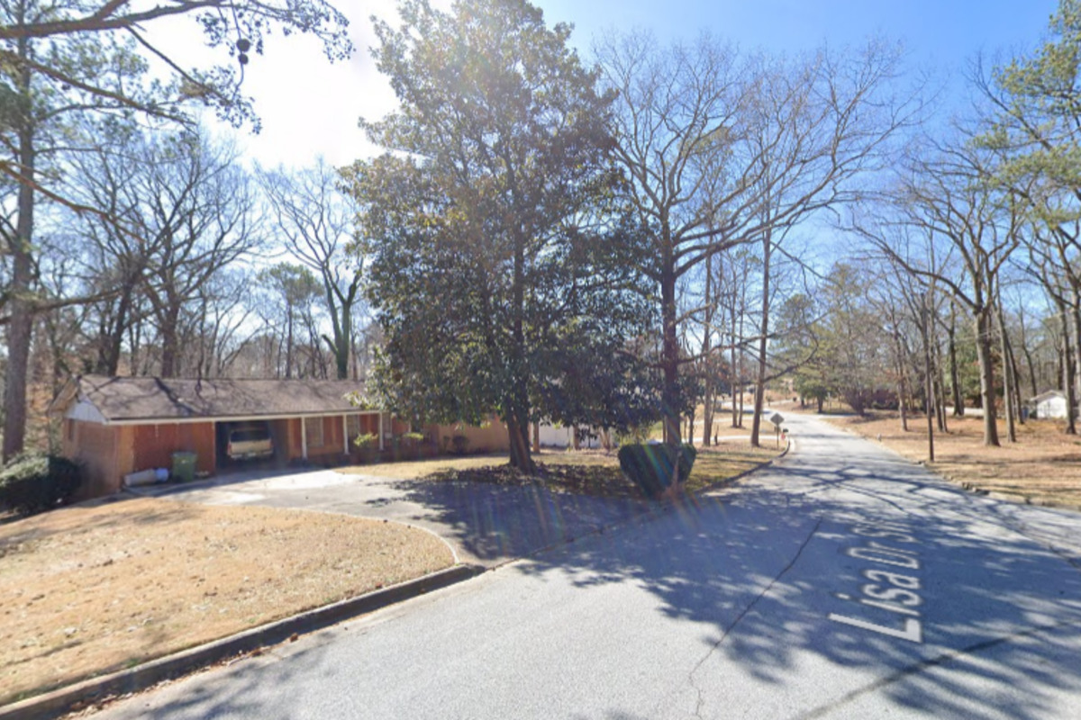 Vehicle Plows Into Historic Atlanta Home on Lisa Drive SW, Driver