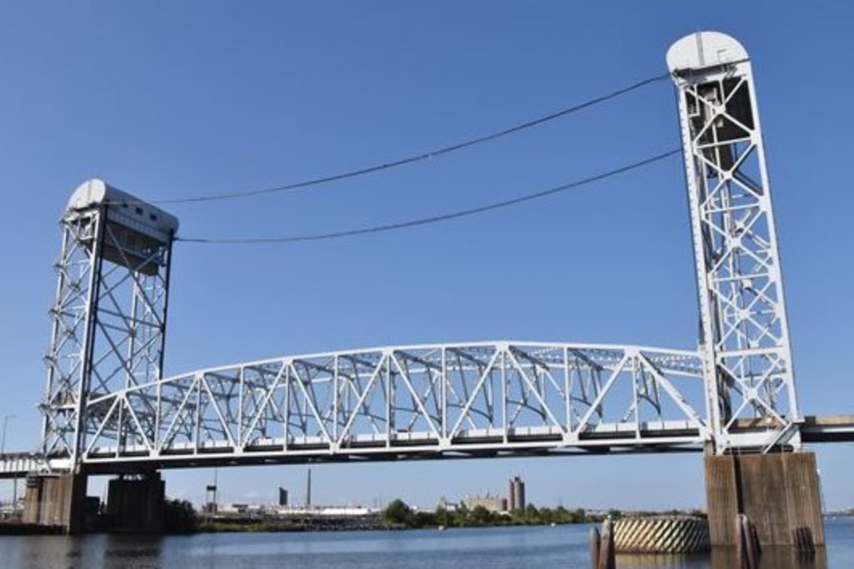 Weekend Travel Alert, Judge Seeber Bridge in St. Bernard Parish to