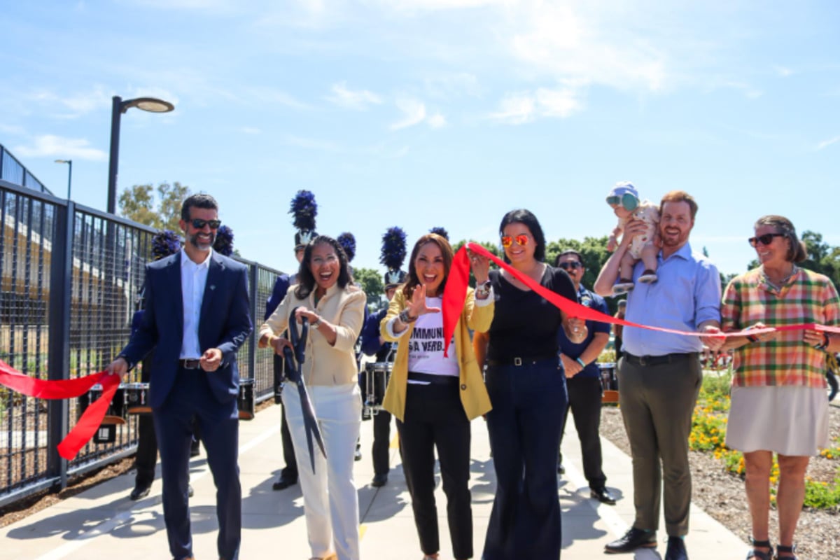 West Sacramento Celebrates Opening of Sycamore Trail Overpass for