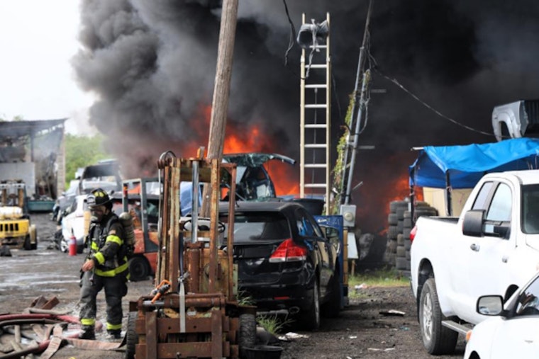 20 Cars Engulfed by Flames in Tampa Salvage Yard Fire With One Getting