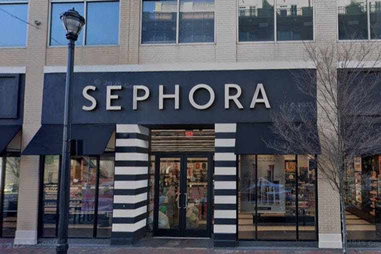 Atlanta Police Seek Public's Help to Nab Shoplifters in Sephora and