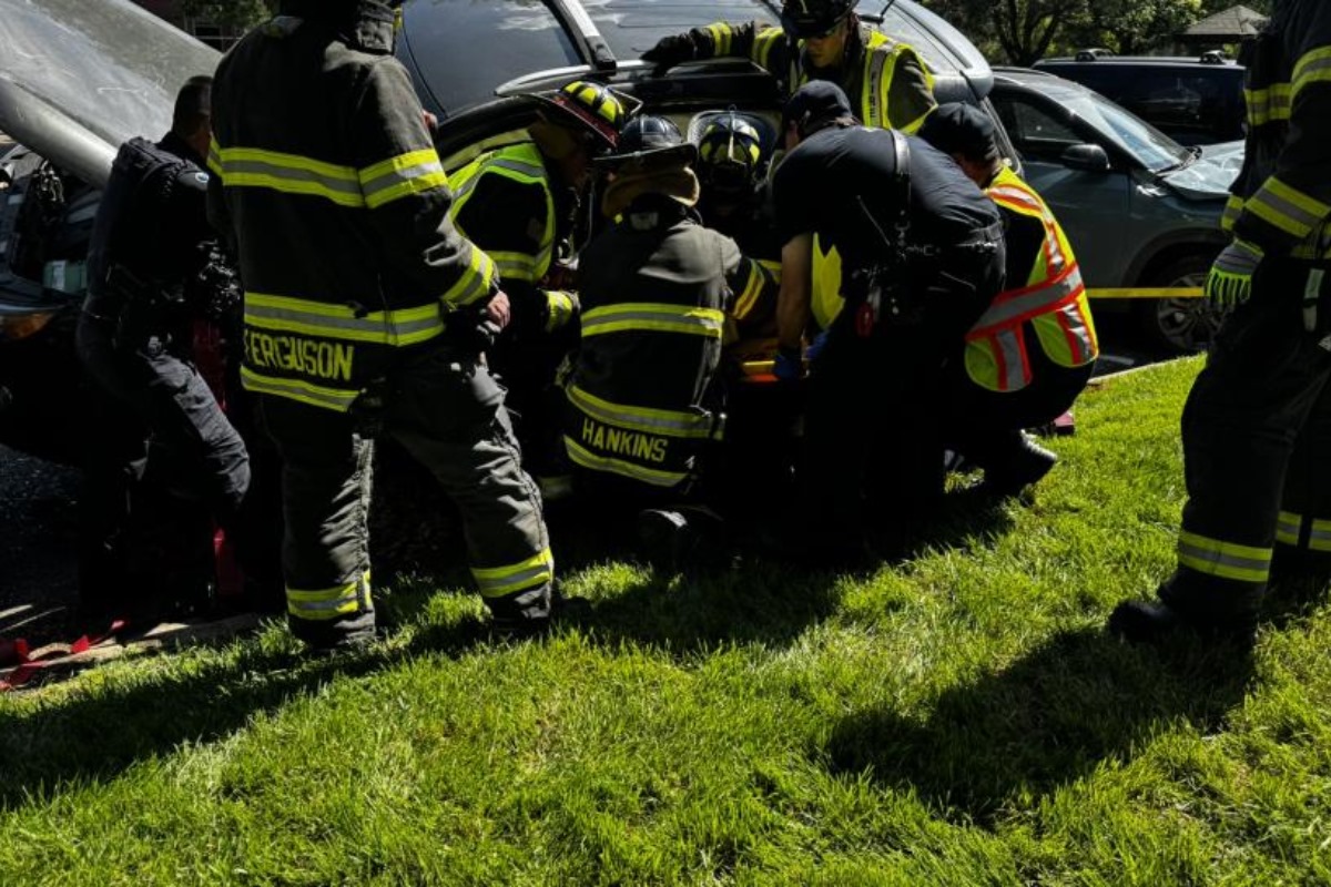 Boulder Fire-Rescue Skillfully Extricates Driver in 6-Vehicle Pile-Up