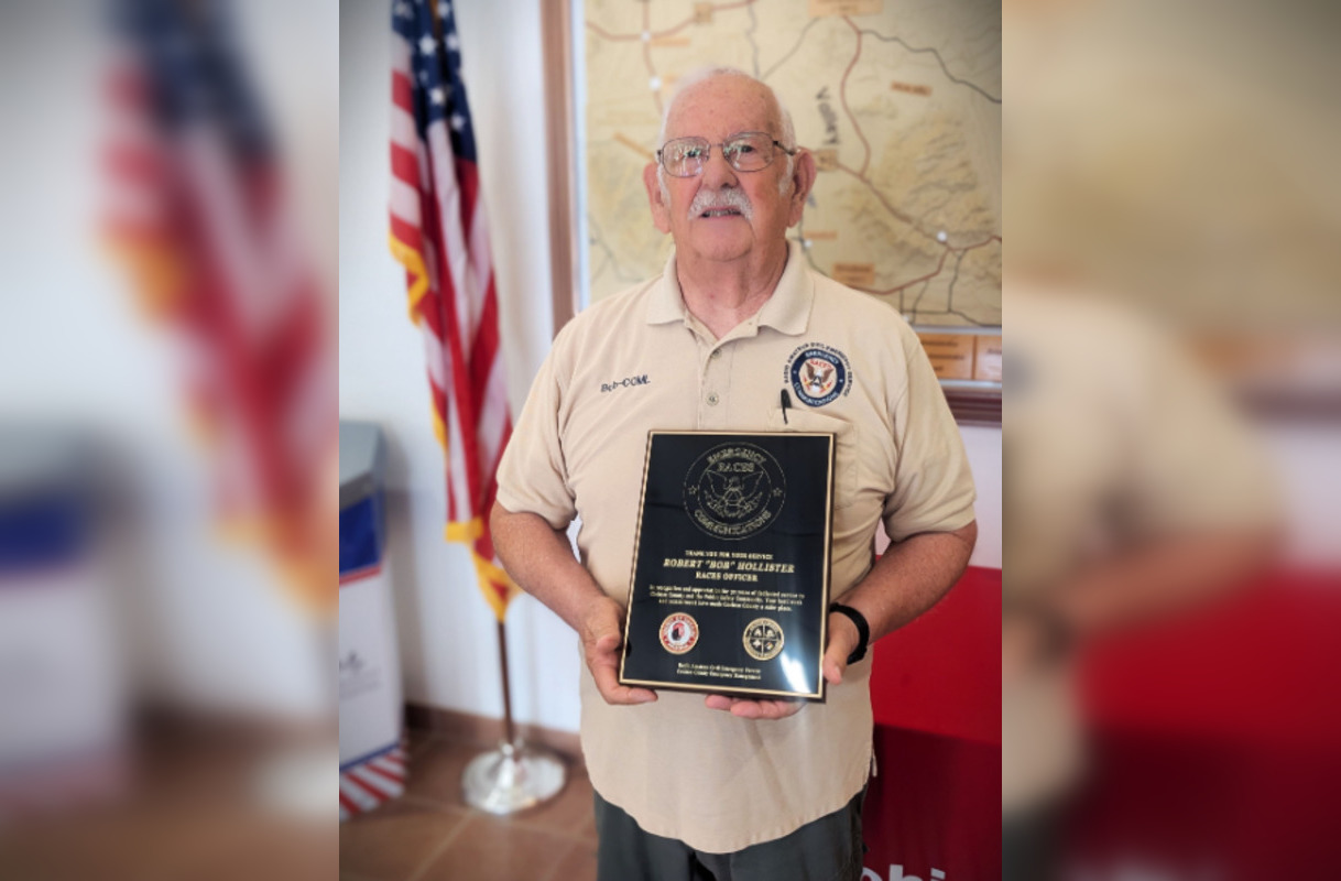 Cochise County Honors Long-Serving RACES Officer Bob Hollister as He