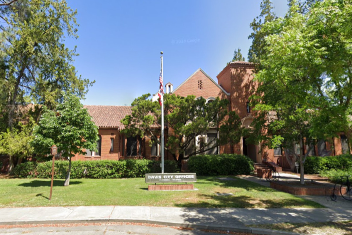 Davis Rolls Out "PM Zone" Afterschool Program to Keep Kids Engaged