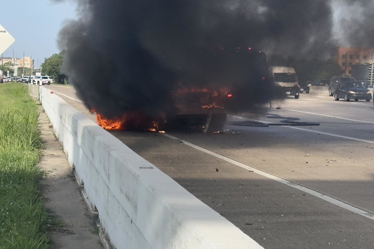 Emergency Crews Extinguish Vehicle Fire on N Sam Houston Parkway, No