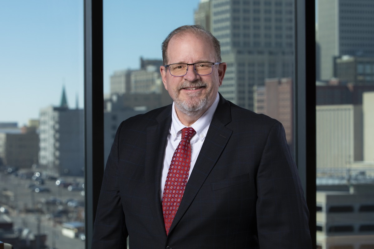 Gov. Kevin Stitt Appoints Robert J. Getchell as New District Judge in