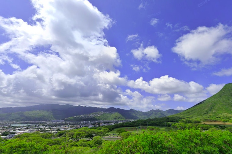 Honolulu Weather Forecast Mixed Conditions with Increasing Moisture