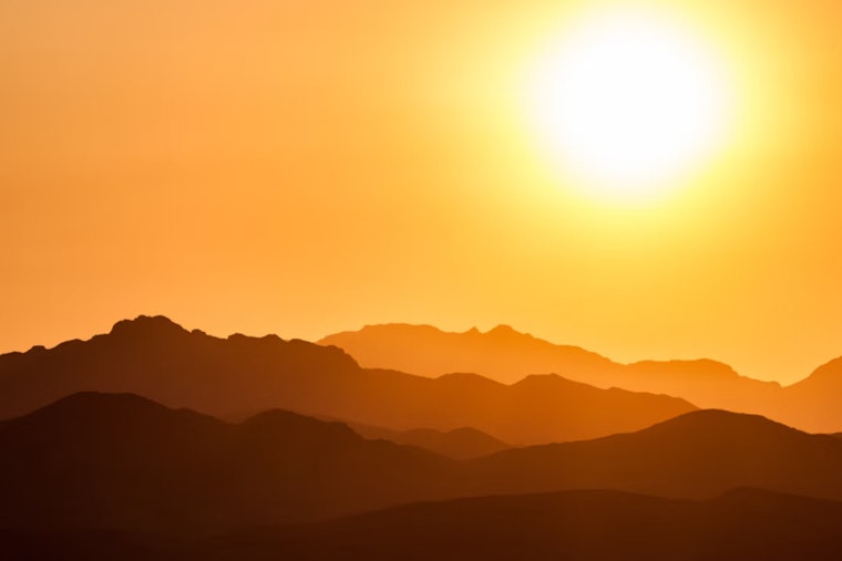 Houston Grapples with Near-Record Heat and Unhealthy Ozone Levels,