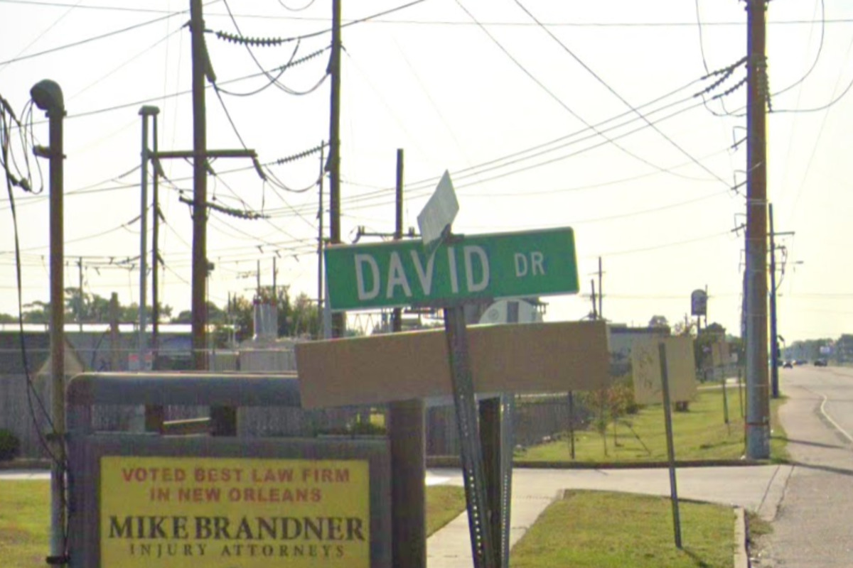 Lane Closure on David Drive in Jefferson Parish for Utility Pole