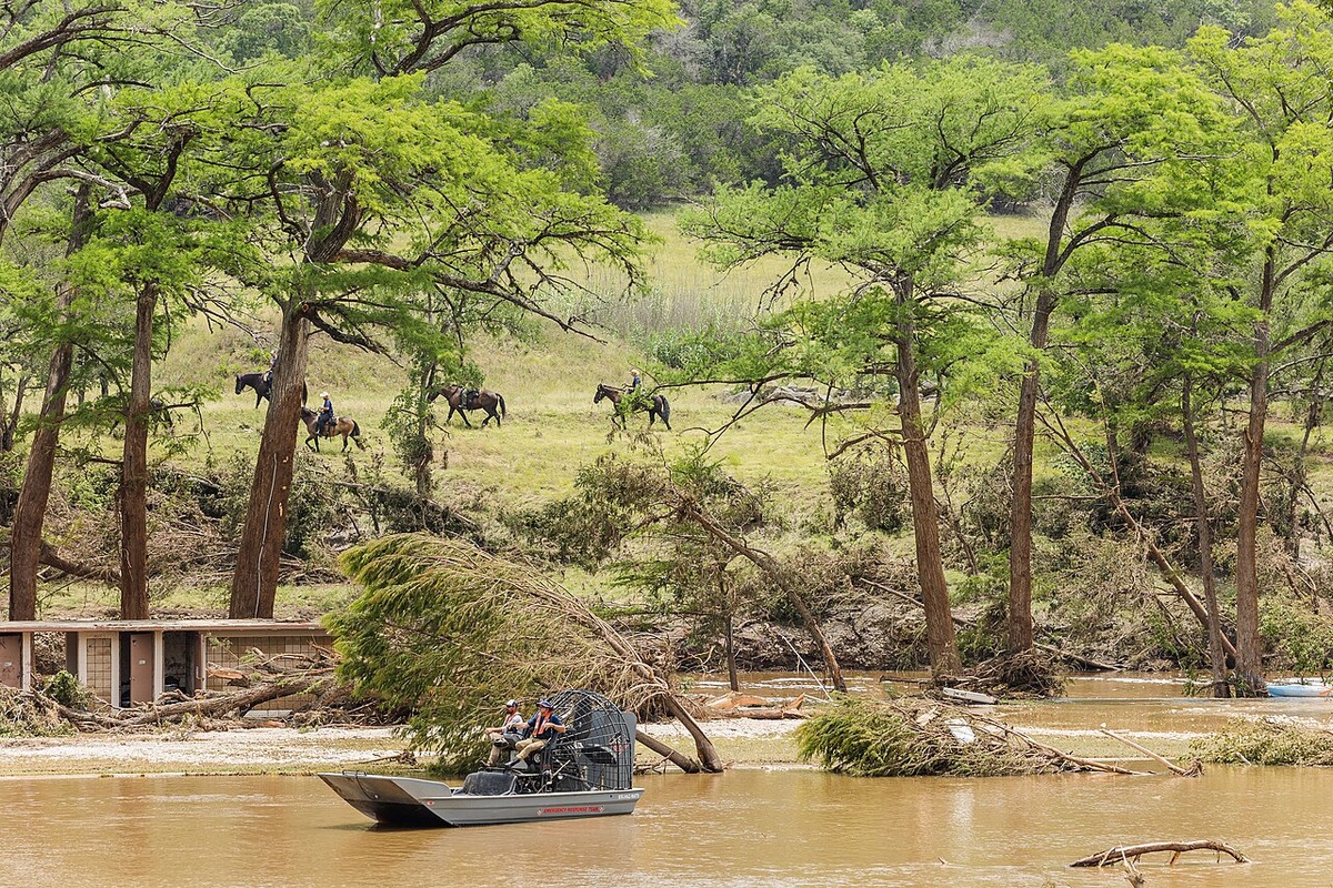 Lipton Hard Iced Tea Launches Texas Flood Relief Program, Pledges Up
