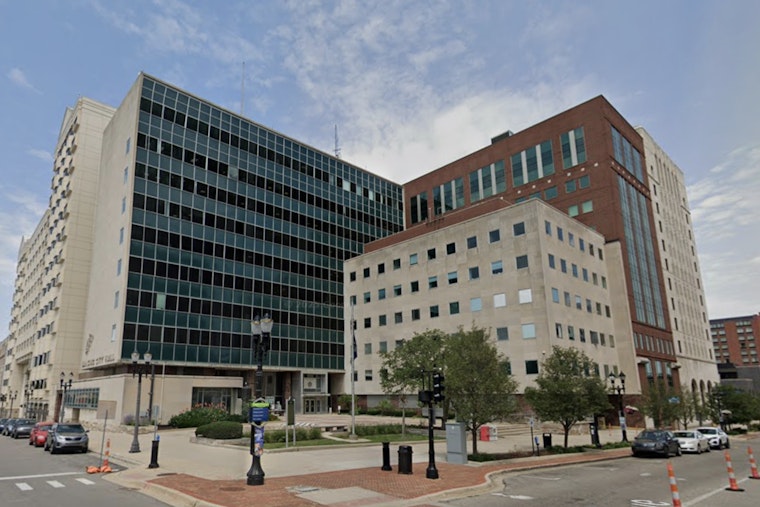 Michigan Lawmakers Introduce Bills to Allow College Athletes to