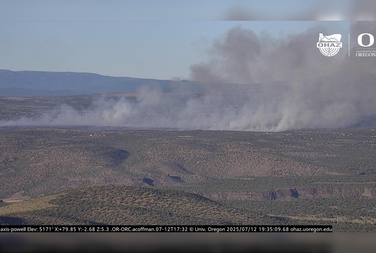 Oregon Mobilizes Additional Firefighting Resources Amid Highland Fire