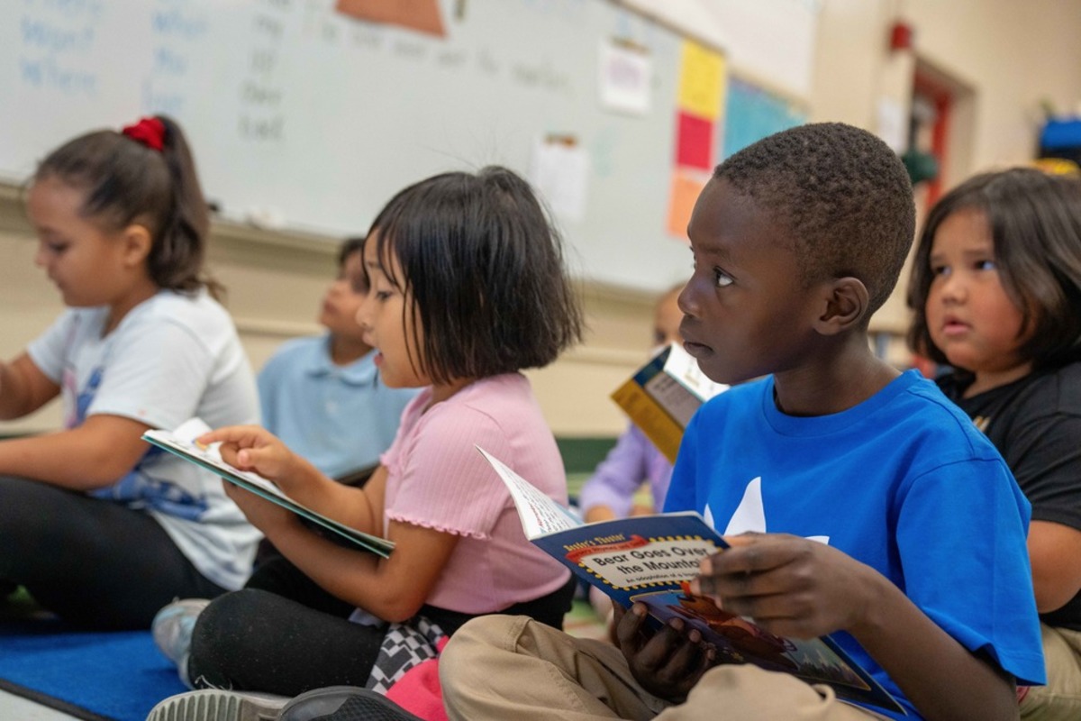 Summer Learning in Full Effect, Duval ESOL Program Hones English