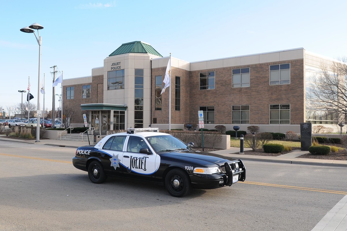 Two Injured in Late-Night Shooting in Joliet; Police Seek Motive and