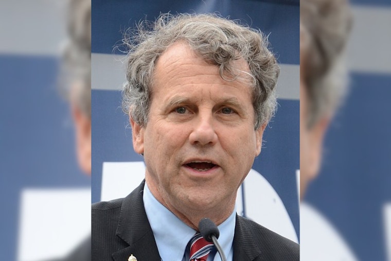 Democrat Sherrod Brown Announces 2026 U.S. Senate Run in Ohio, Setting