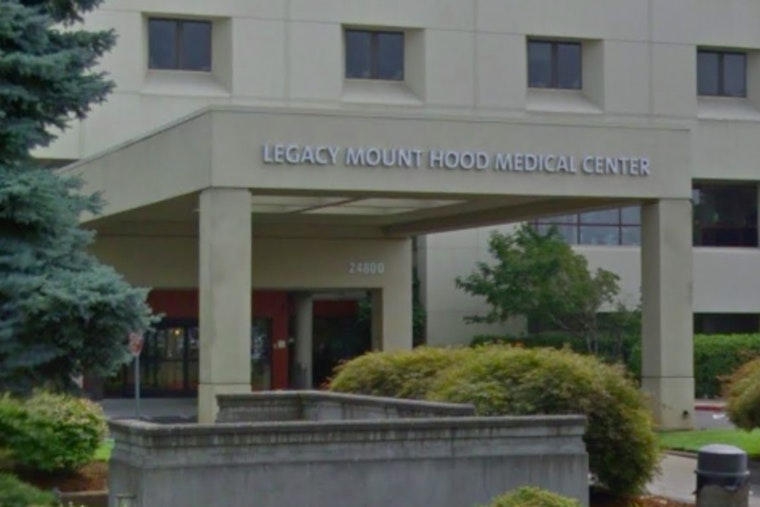 400 Nurses at Legacy Mount Hood Medical Center Authorize Strike Amid