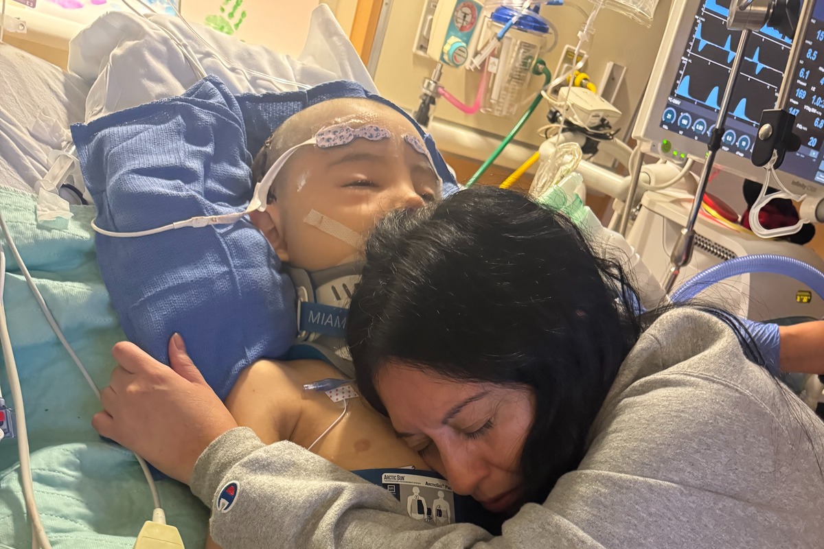 9-Year-Old Chicago Boy Elijah Flores, Victim of CTA Green Line Station