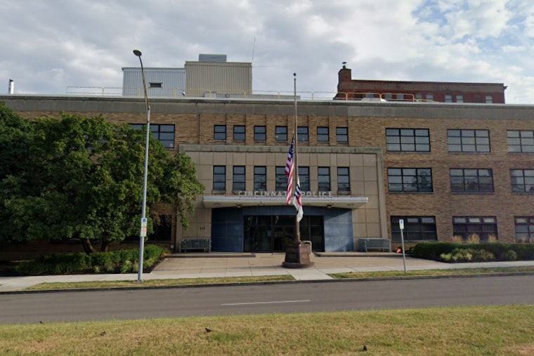 Cincinnati Tightens Youth Curfew, Opens Center for Minors in Public