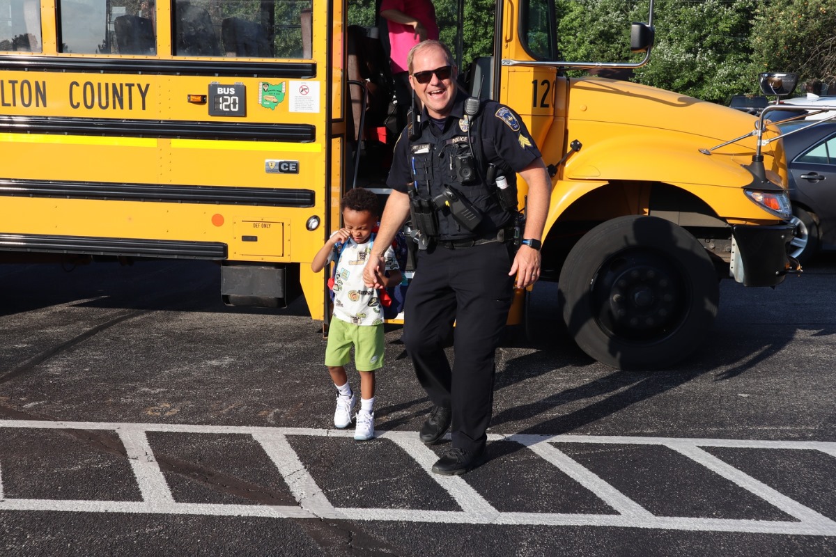 Colerain's Finest High-Five Students for a Positive Start to the New