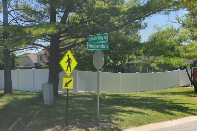 Greenwood Traffic Alert, Collision on Smith Valley Rd Causes Major