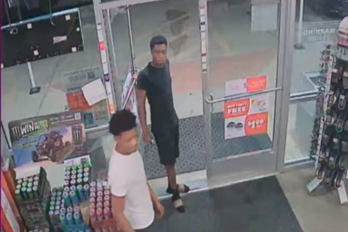 Houston Authorities Seek Information on Suspects After $2,000 Theft at