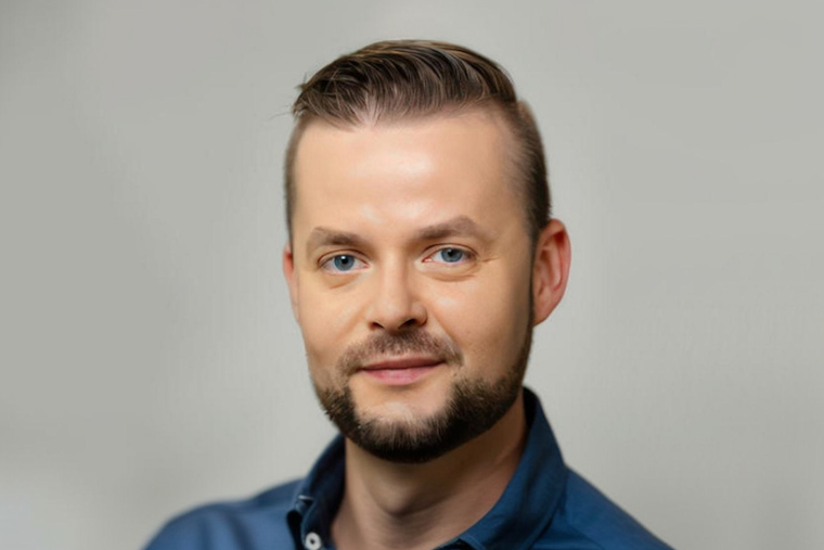 Israeli Cyber Chief Caught in Vegas Child Predator Sting Returns Home