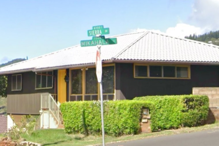 Kaimuki Moped Rider in Critical Condition After Tragic Accident on