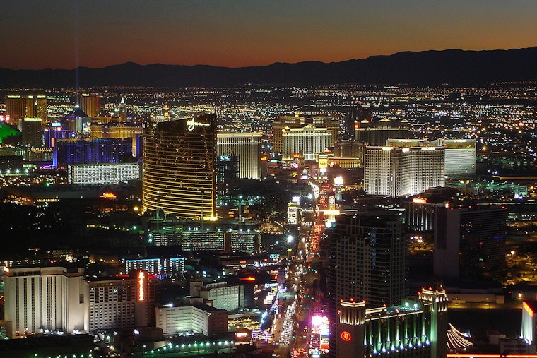 Las Vegas Battles Tourist Slump with Promotions as LVCVA Head Remains