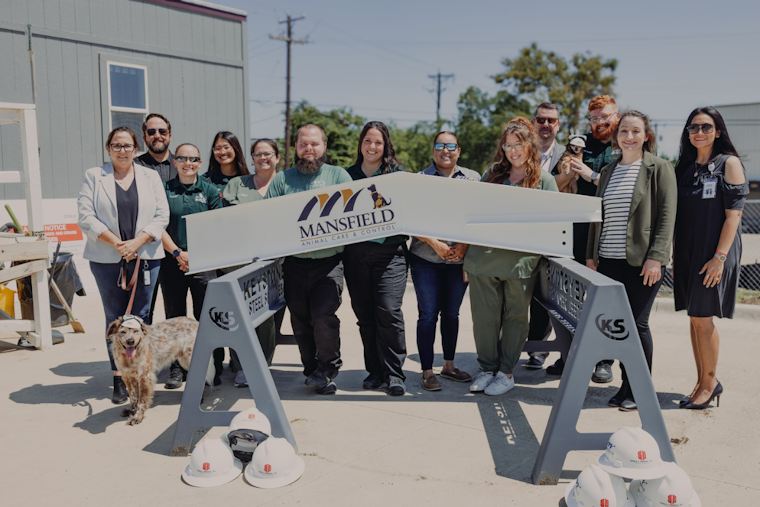Mansfield, TX Commits to Animal Welfare with Signature Ceremony for