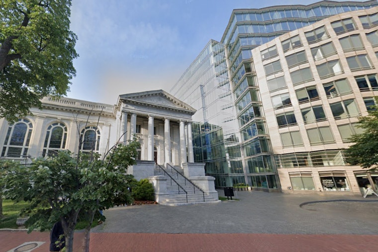 Metropolitan Police Nab Suspect Accused of Northwest D.C. Robbery Near