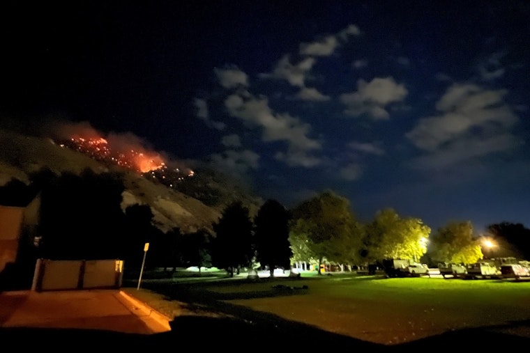 Over 400 Acres Consumed by Buckley Draw Fire Near Provo, Utah as Crews