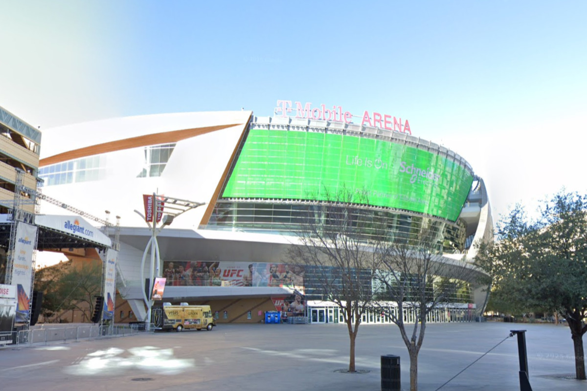 UFC 320 Main Card Set for October Championship Doubleheader in Las