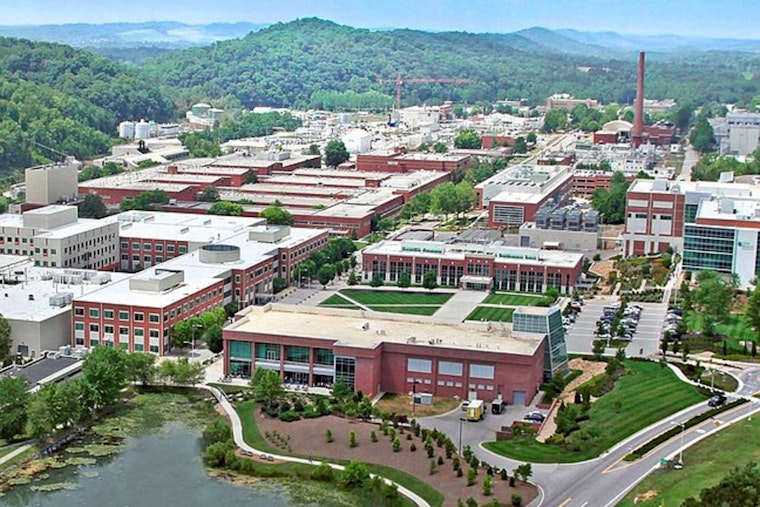 AI Revolution, Oak Ridge Lab Unleashes Quantum Leap in Material