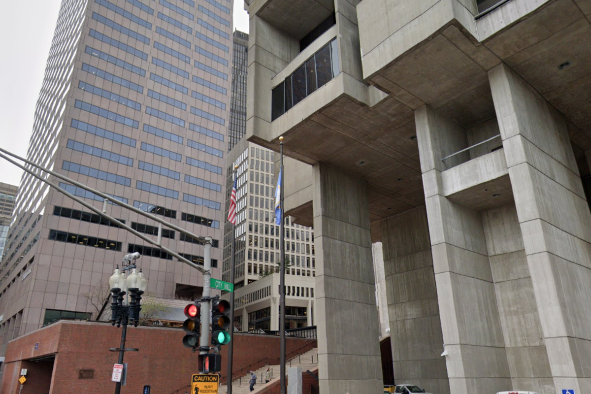 Boston Pays $150,000 Settlement for Wrongful Arrests in 1989 Carol