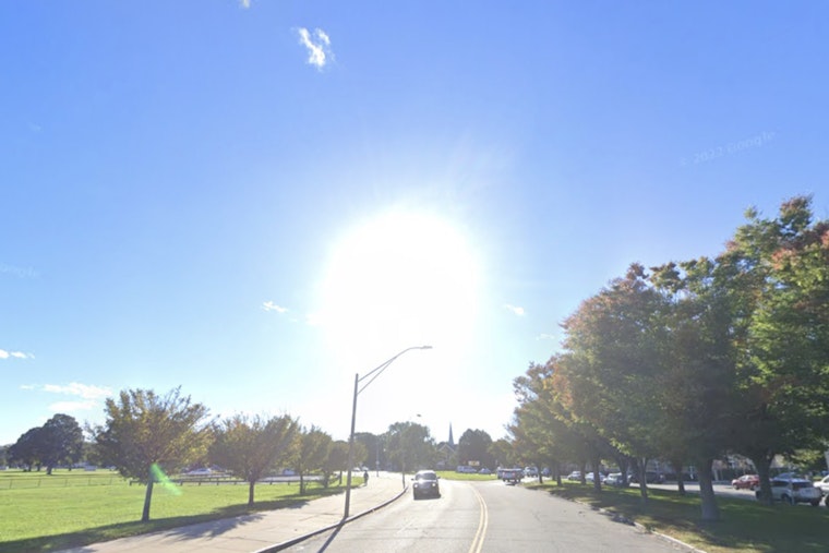 Boston Weather Shifts Between Sunny Skies and Showers with Mild