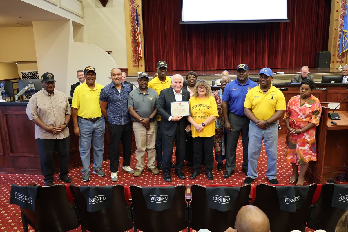 Buffalo Soldier Chapter Honored with Clean Sweep Award in Lawton for