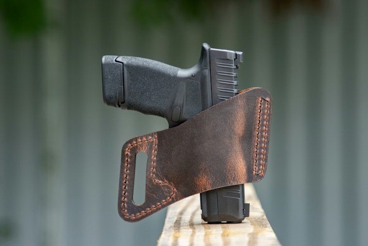 Florida Legalizes Open Carry of Firearms While Maintaining