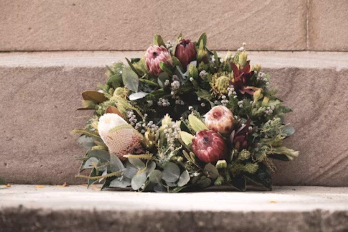 Football World Remembers Dallas Cowboys Linebacker and Knoxville's Own