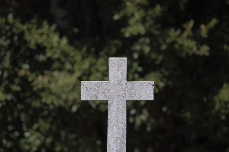 Former University of Tennessee President John Petersen Passes Away at