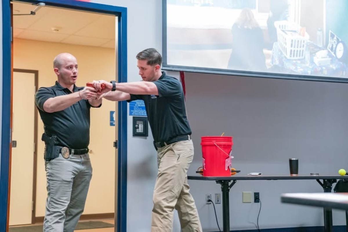 Hilliard Police & Norwich Fire Dept Offer Active Shooter Event