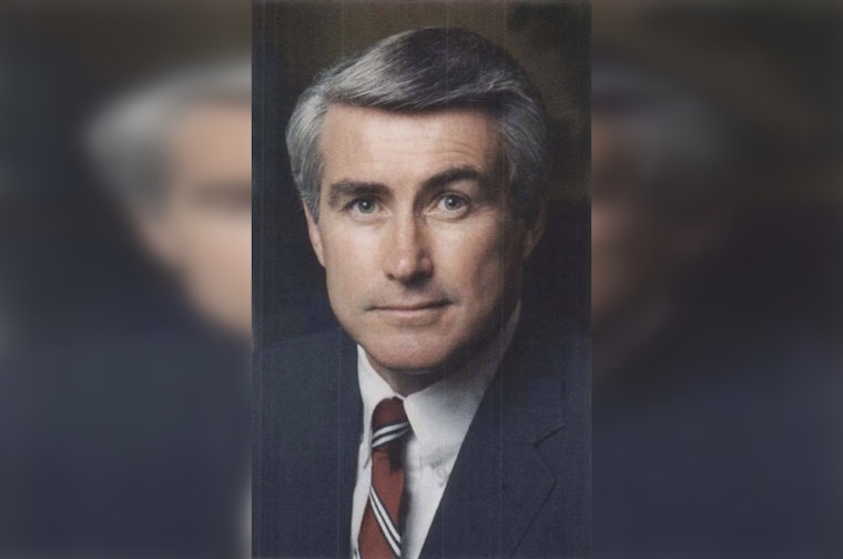 Illinois Remembers Former Governor Jim Edgar: A Legacy of