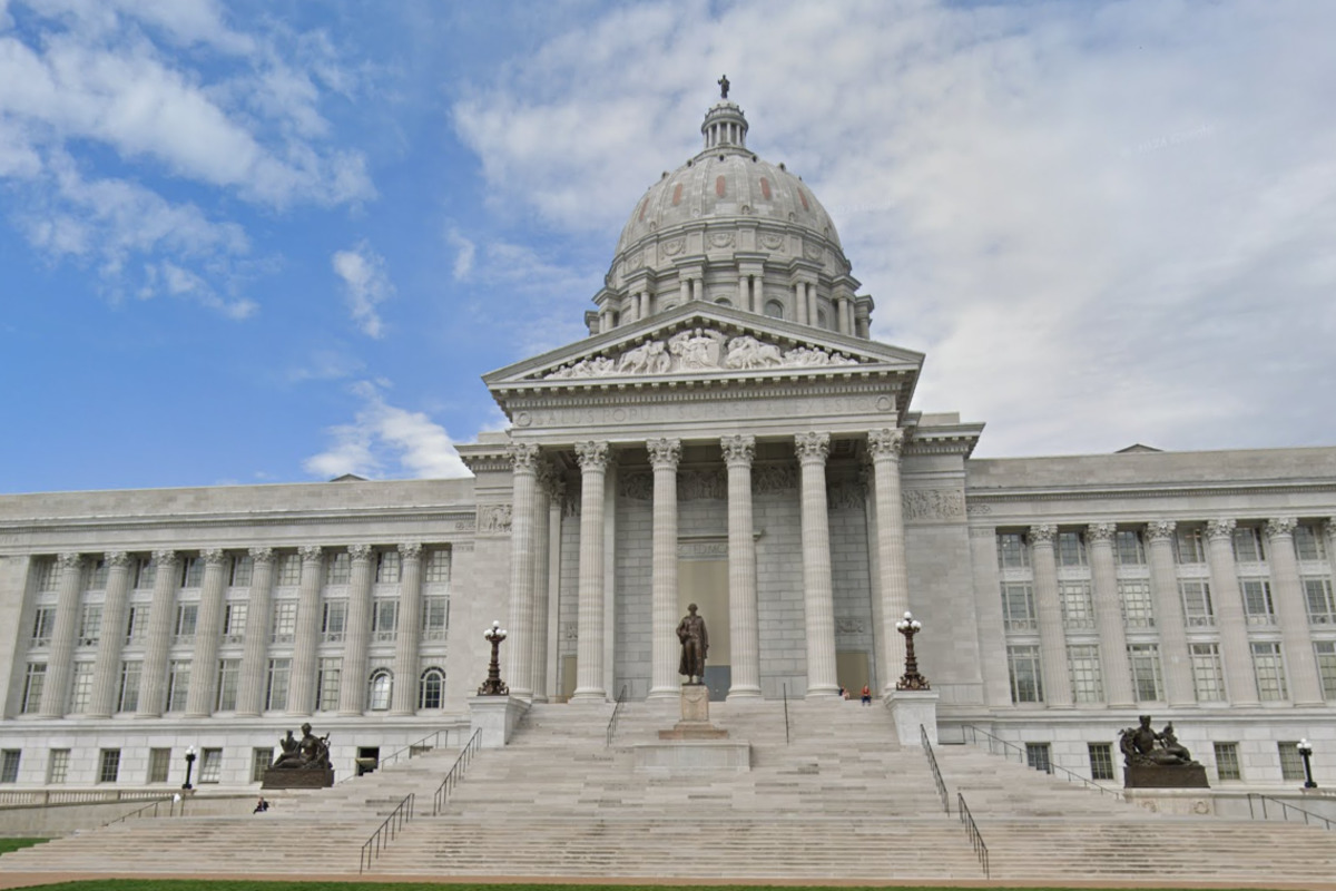 Lt. Gov. David Wasinger and State Sen. Adam Schnelting Champion Elder