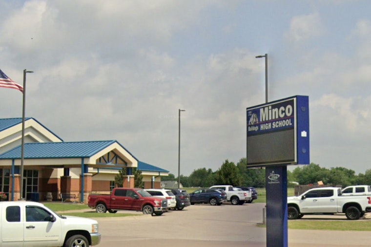 Minco High School Softball Team Injured in Grady County Bus Rollover,