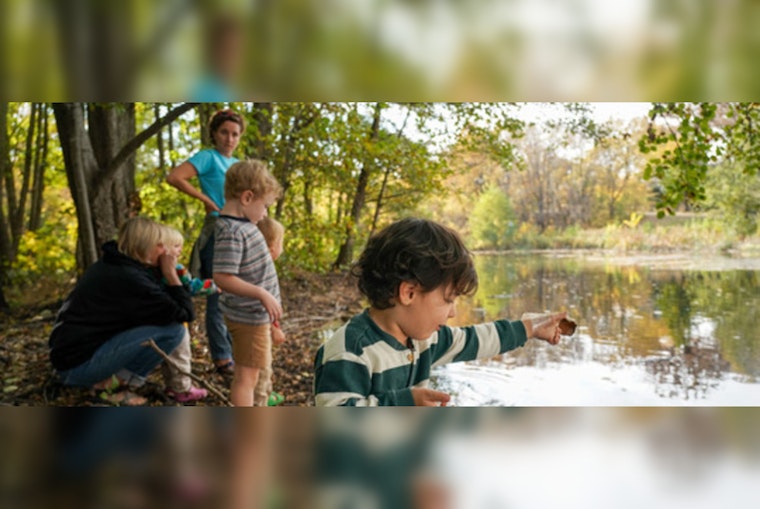 Minneapolis Parks Unveil Autumn Activities: From Family Nature Clubs