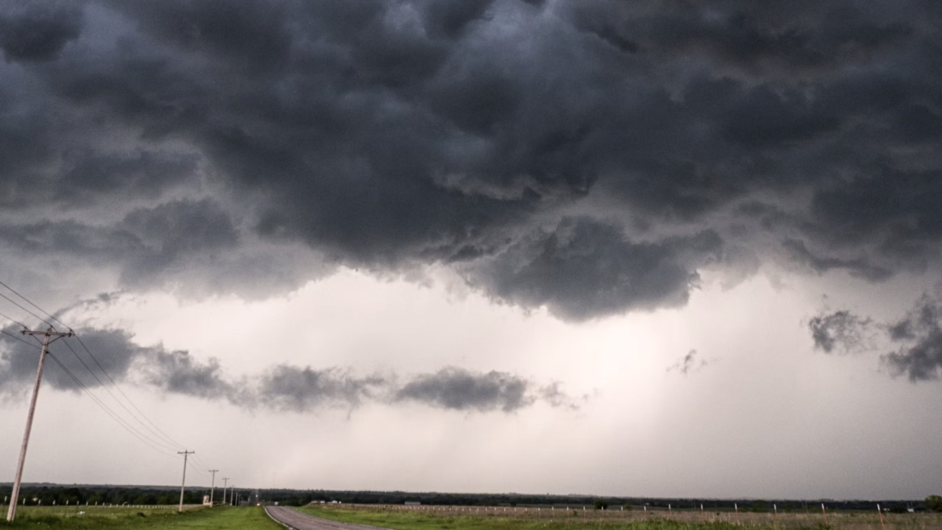 New Orleans Braces for Mixed Weather with High Humidity and Rain