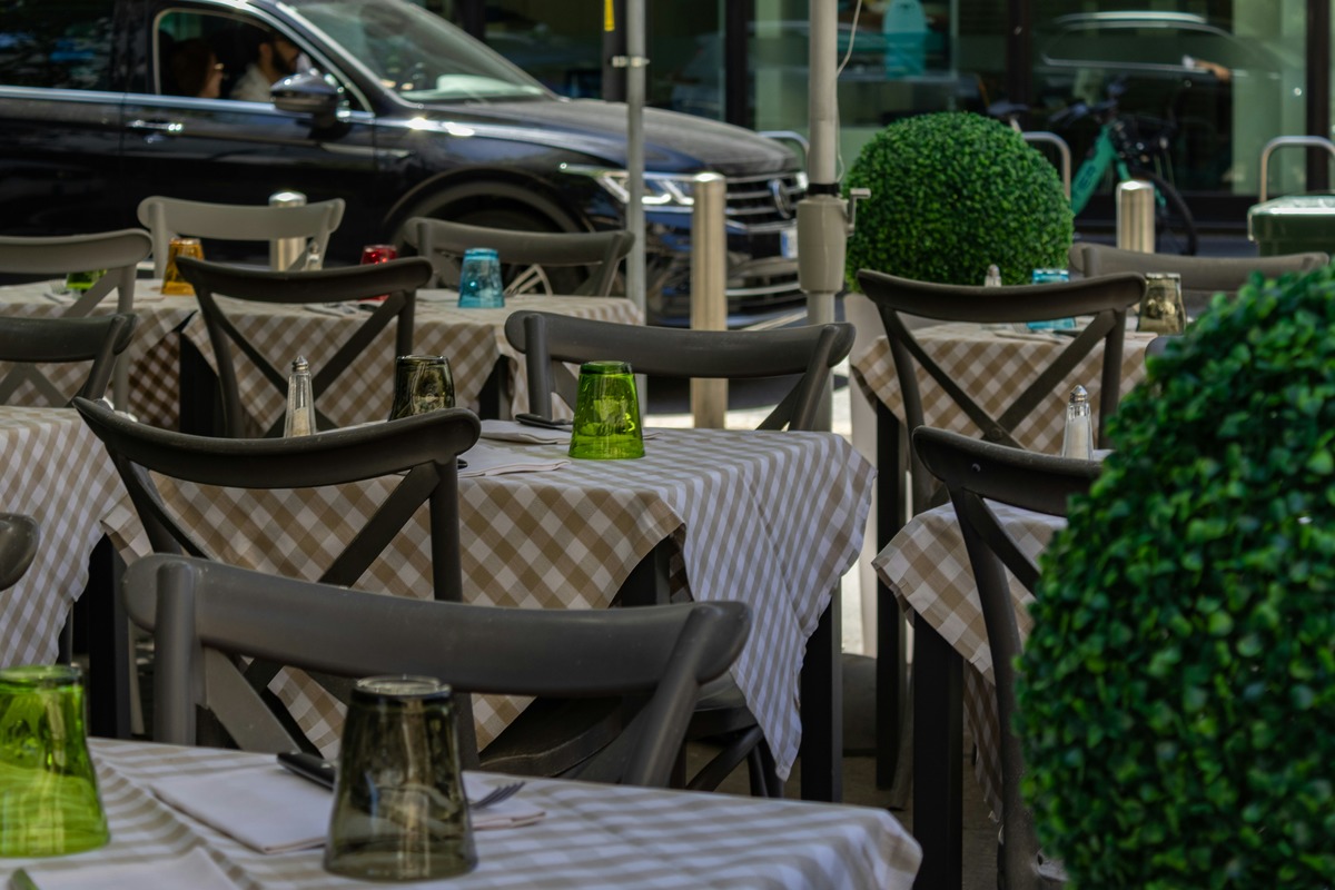 New York City Welcomes First Curbside Dining Restaurant Week with