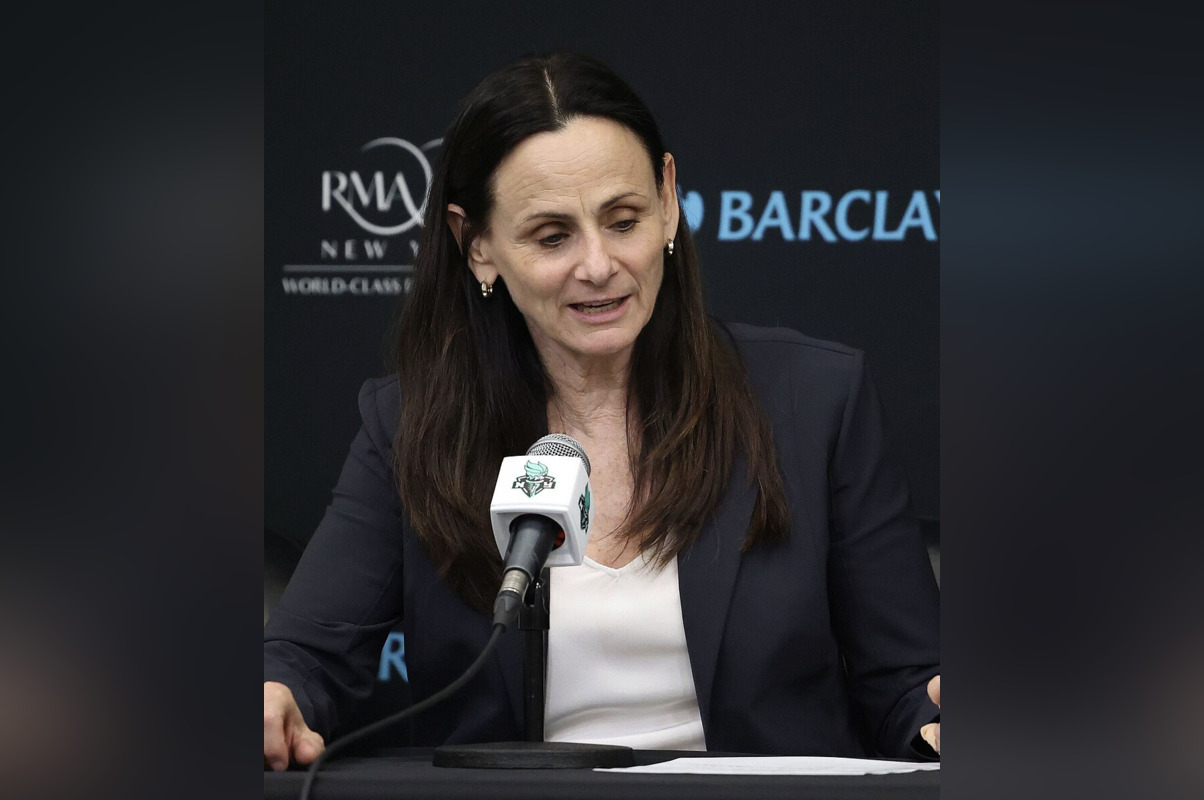 New York Liberty Dismiss Sandy Brondello Despite Past Championship