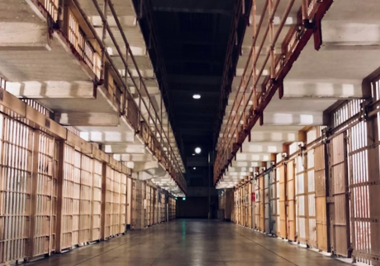 Nogales Man Sentenced to 32 Months for Pointing Gun at Border Patrol